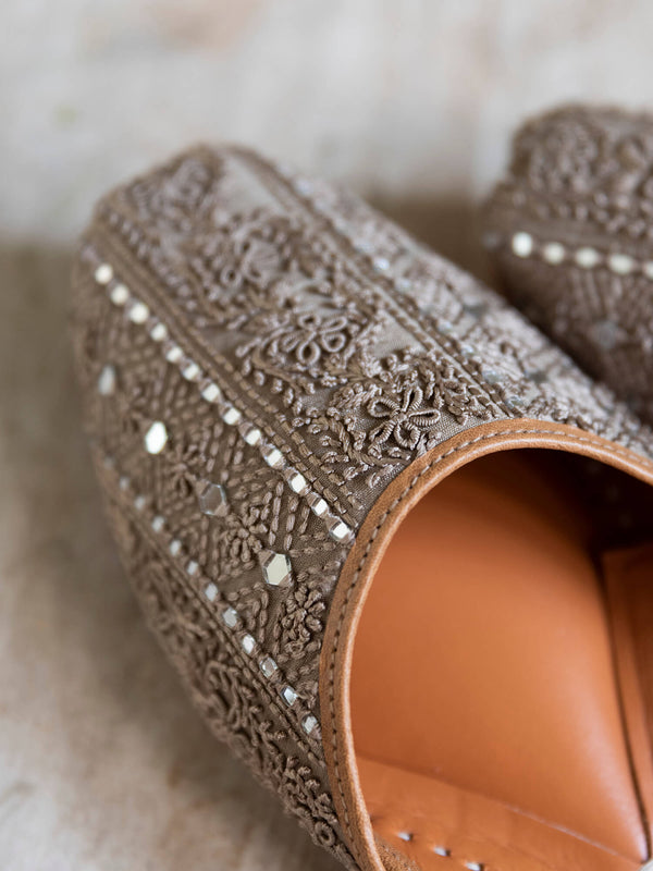 Men's Jutti Collection | Leather Embroidery Jutti | Needledust