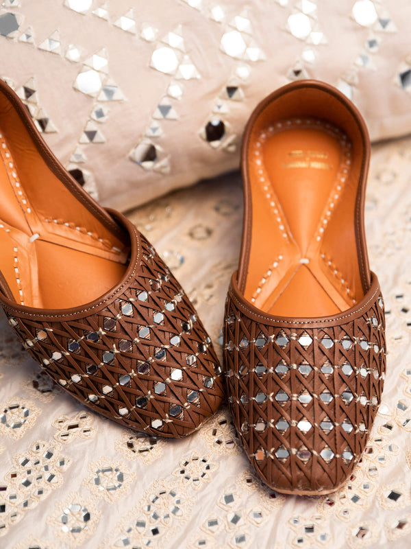 Men's Jutti Collection | Leather Embroidery Jutti | Needledust